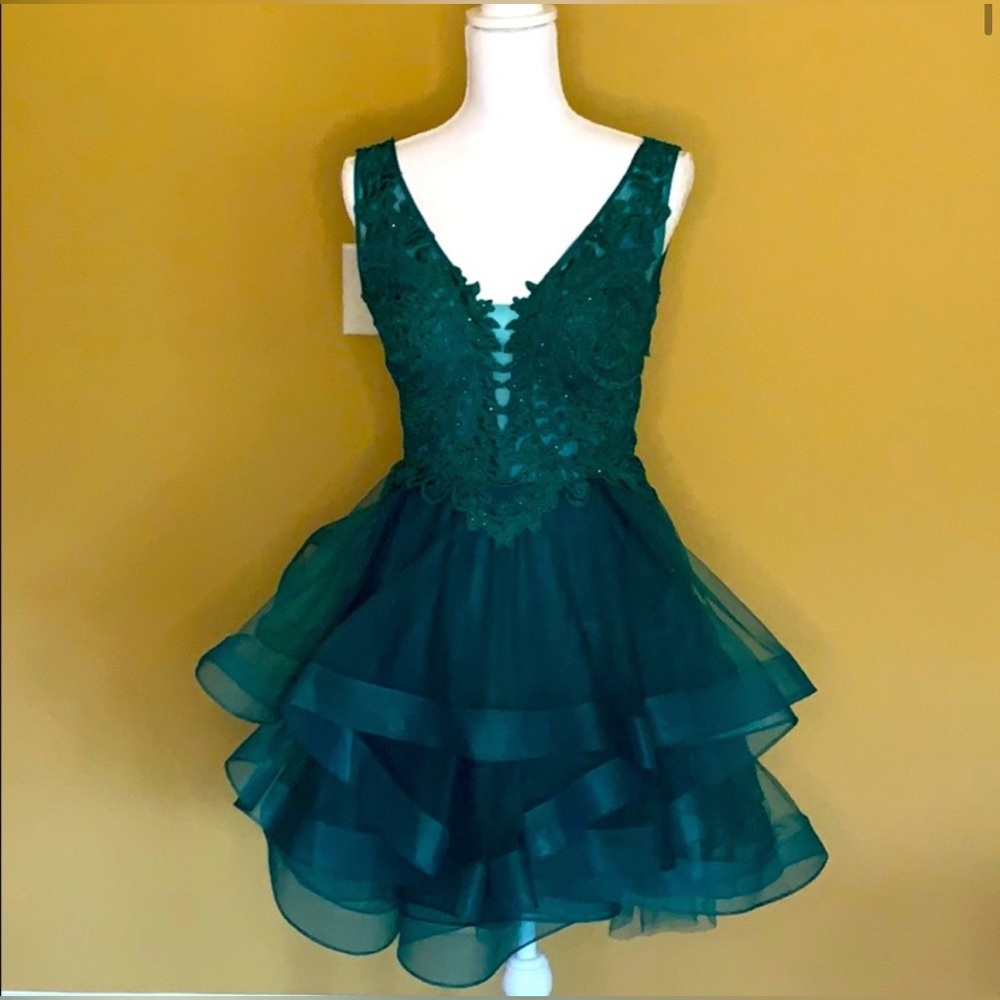Emerald Green Homecomingprom Dress Gem